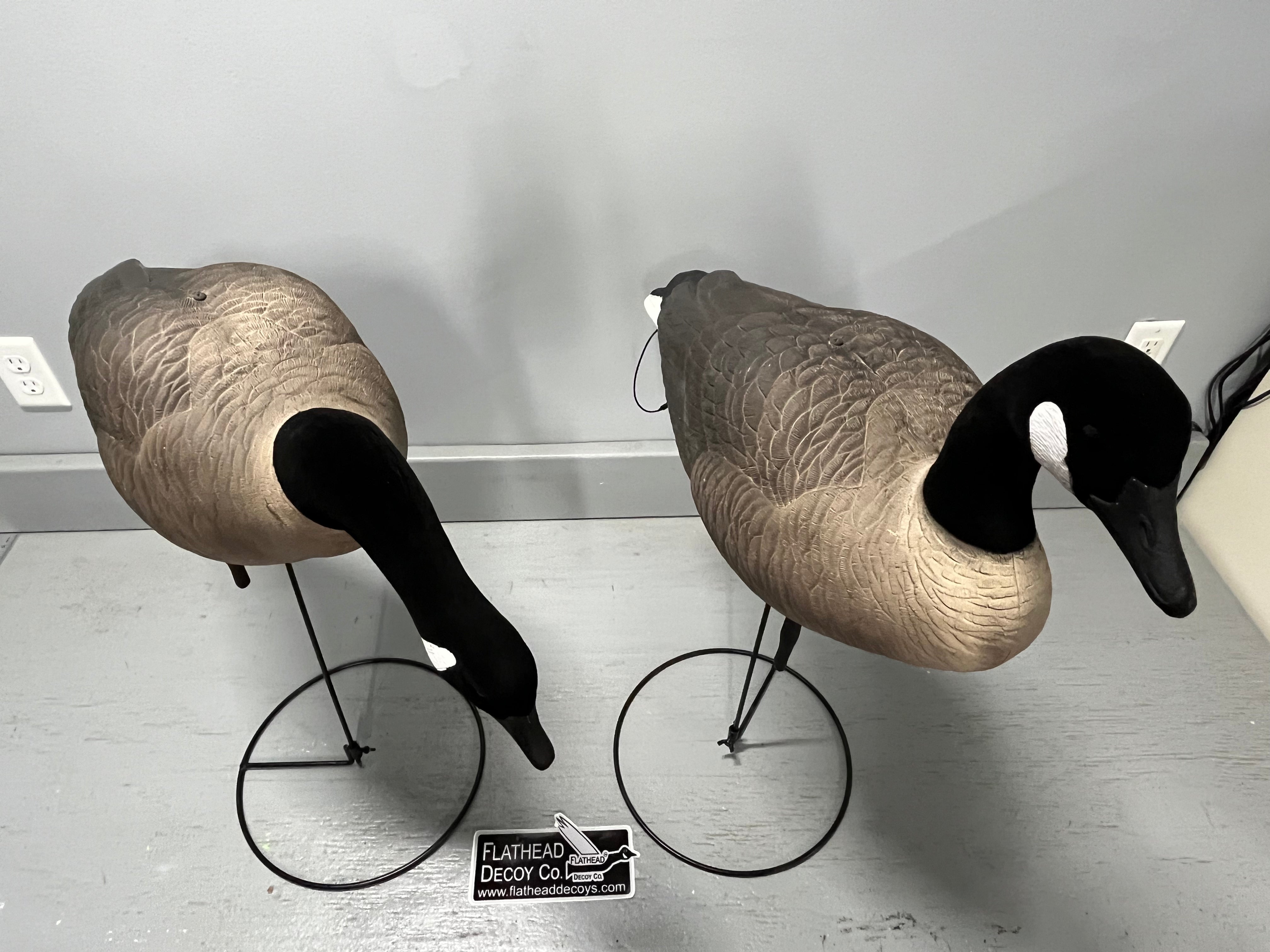 Full Body "Magnum" Canada Goose Decoys "PE Plastic" (hard body) with F